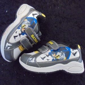 Batman | Shoes | Batman Boys Size 7 Shoes | Poshmark